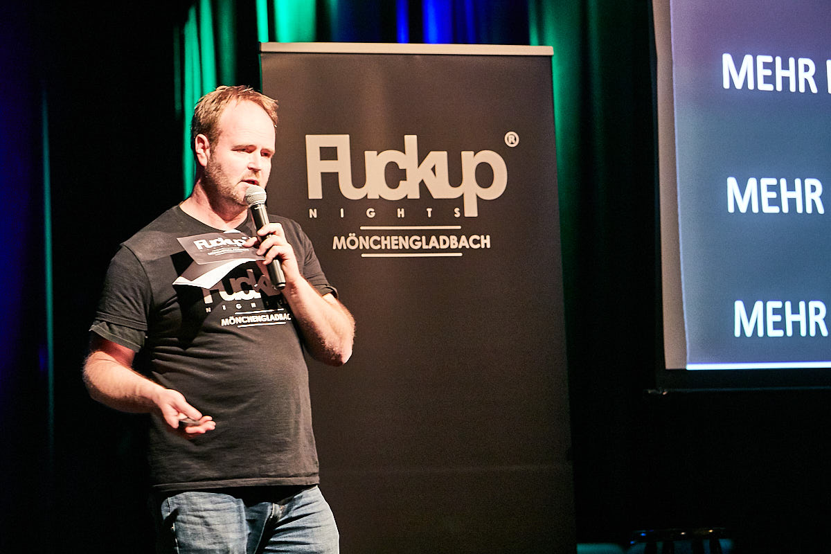 Front Page - Peter Godulla